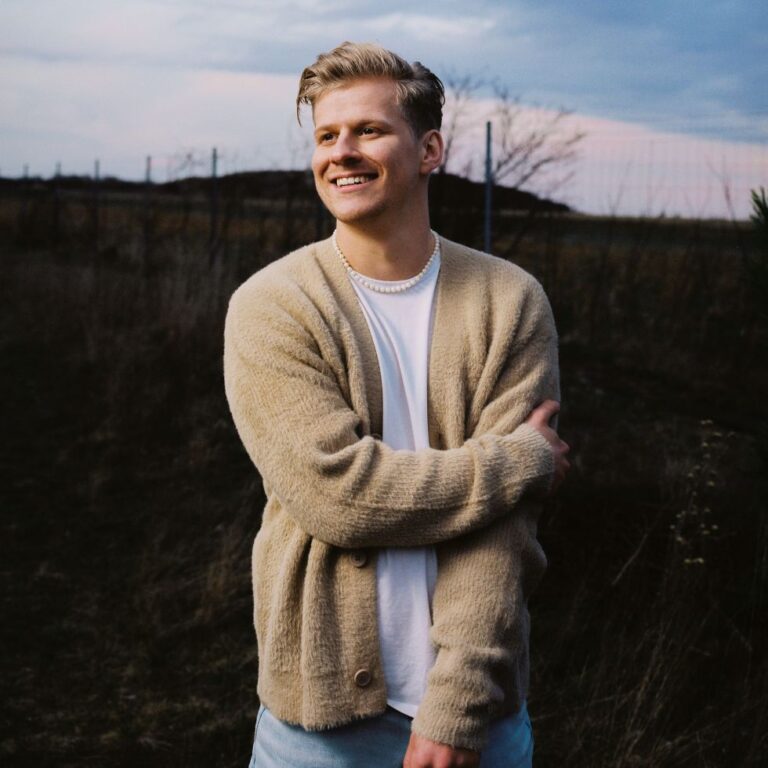 Thorsteinn Einarsson: Einfach ehrlich - Die Oberösterreicherin