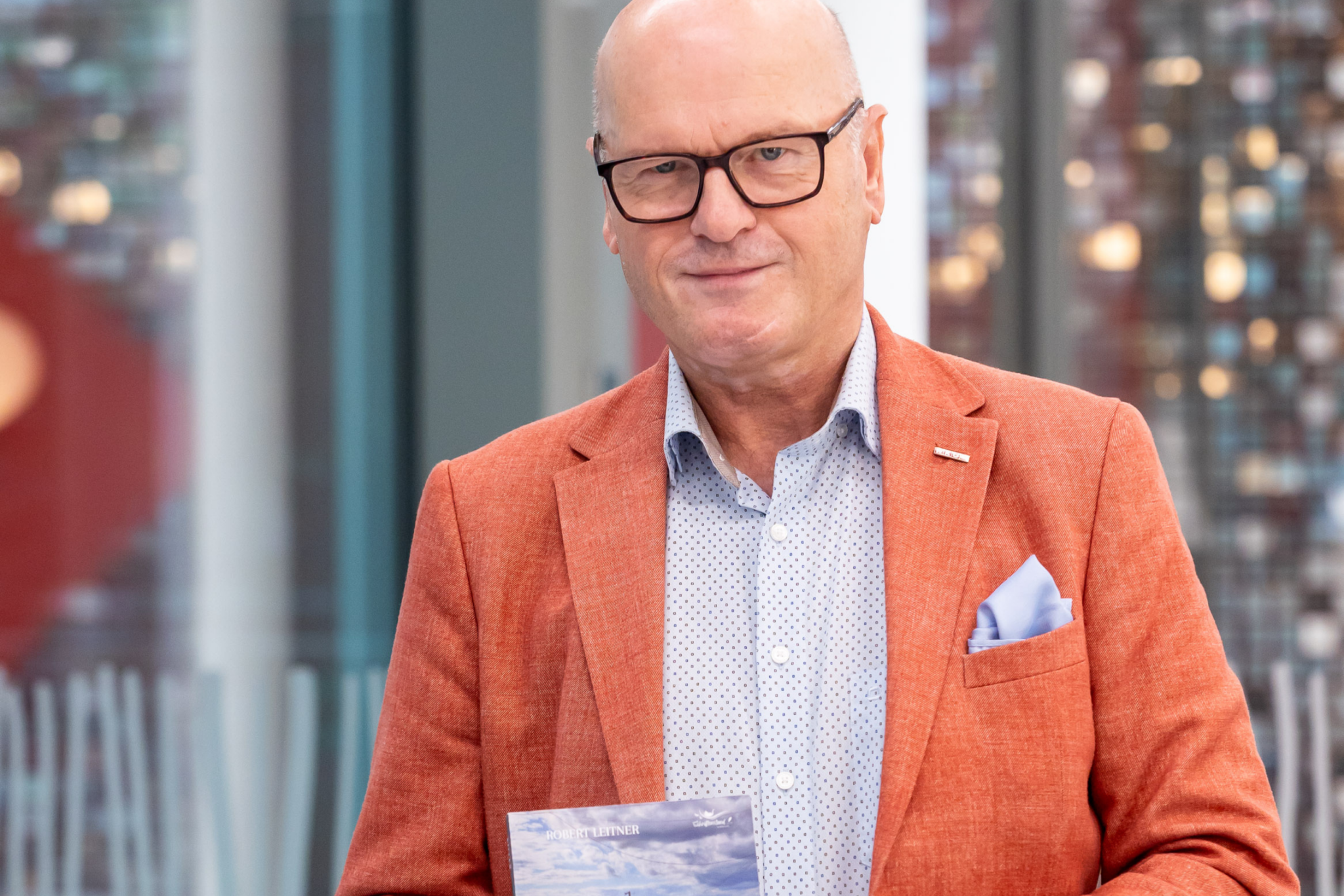 Robert Leitner: Vom Wirtschaftsjuristen zum Krimiautor - Die ...